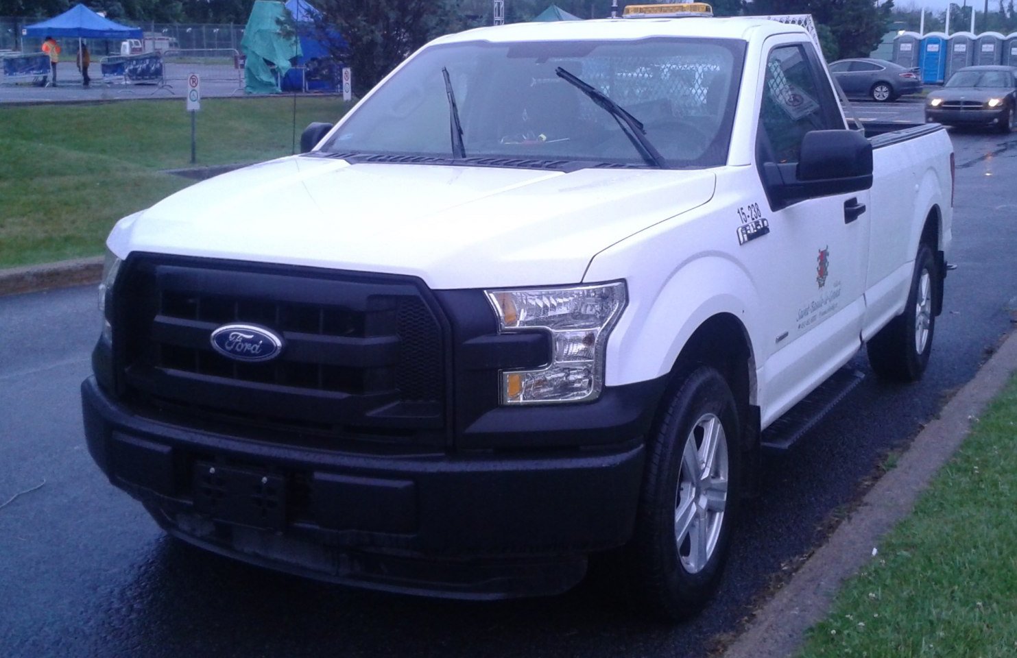 Ford F-150 XIII Regular Cab 5.0 V8 (385 Hp) Automatic